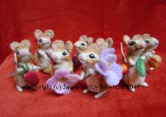 Jayne Netley Mayhew | Wildlife Artist | Embroidery Designer